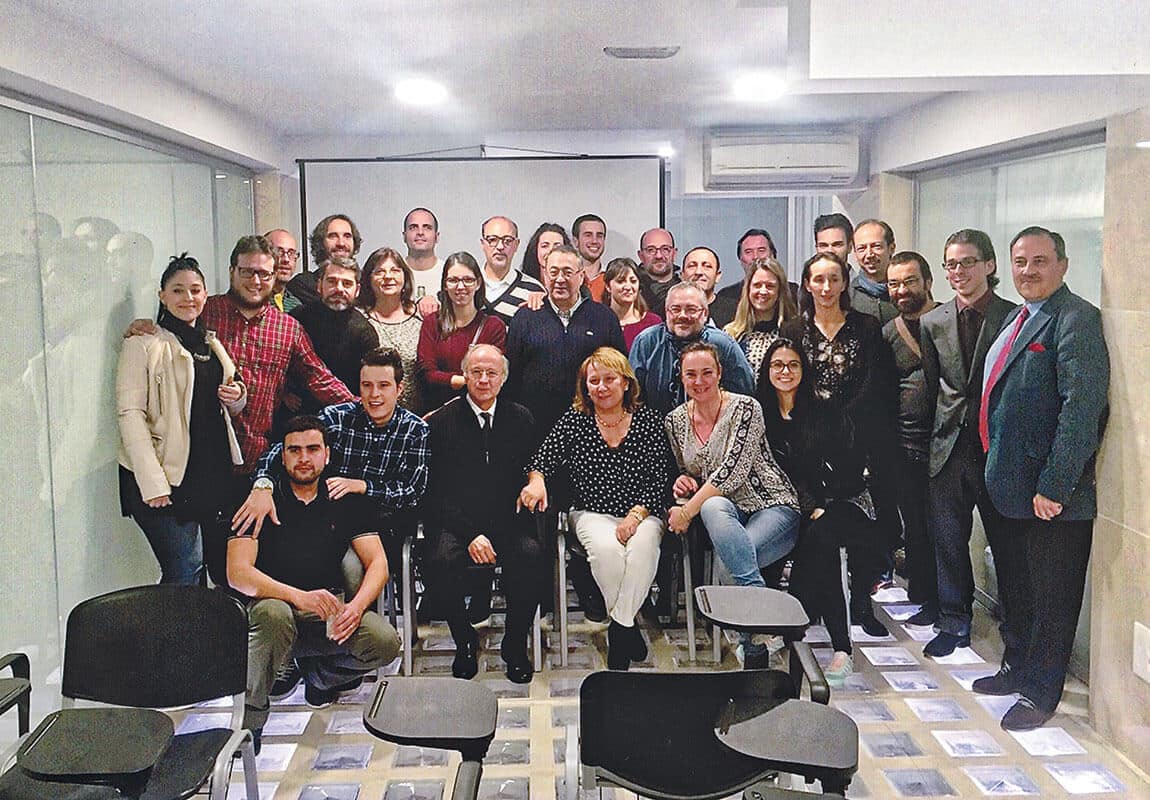 jose-luis-gayo-director-del-centro-veterinario-ciudad-de-los-angeles